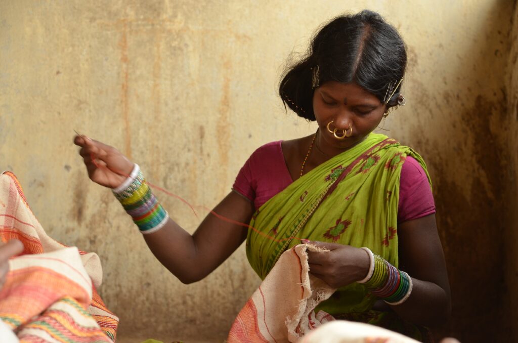 Threads of Identity: The Kapdaganda Shawl and the Pride of the Dongria ...